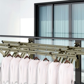 RETRACTABLE CLOTH RACK